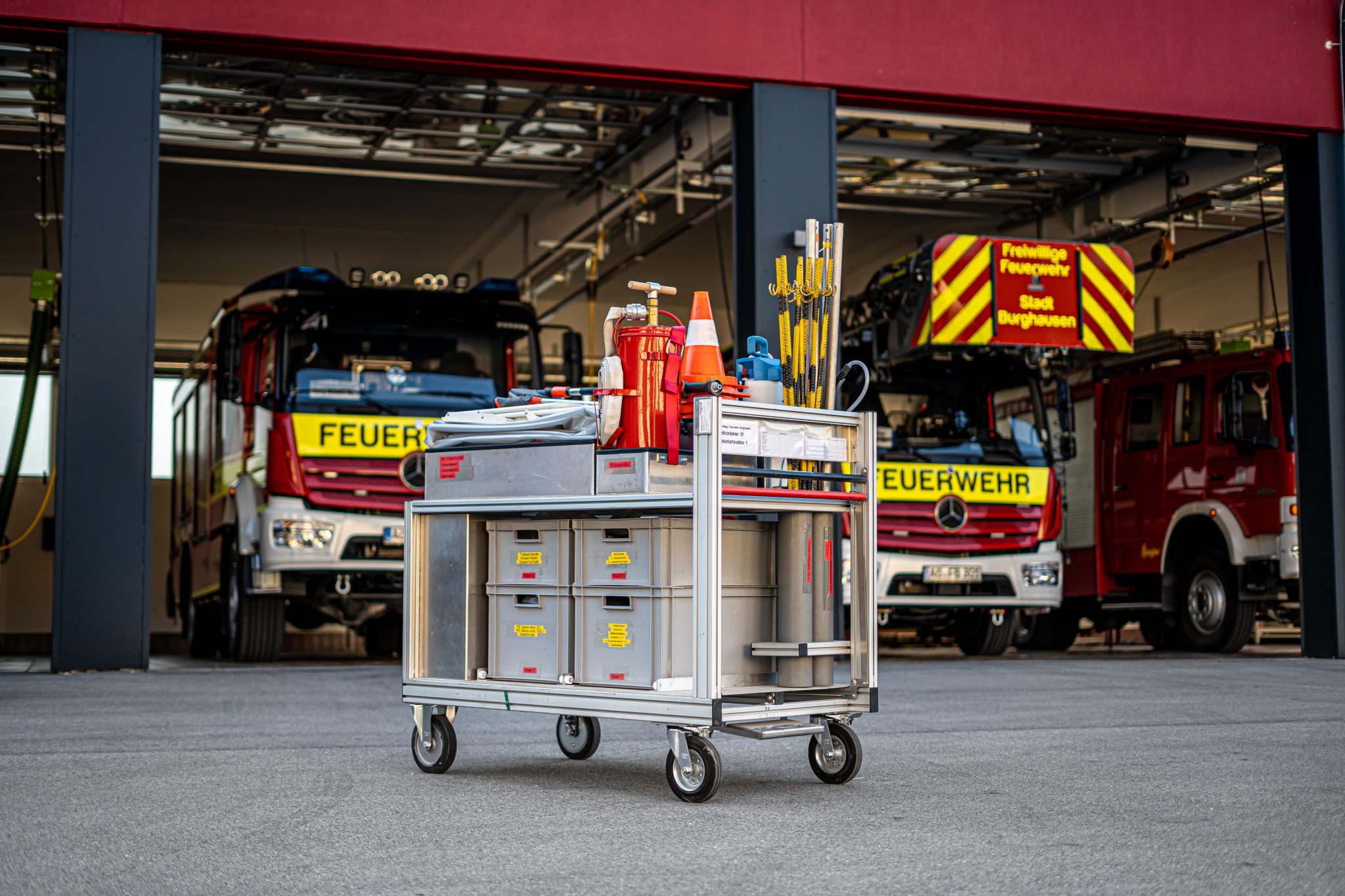 Rollcontainer der Feuerwehr Burghausen – Freiwillige Feuerwehr Burghausen